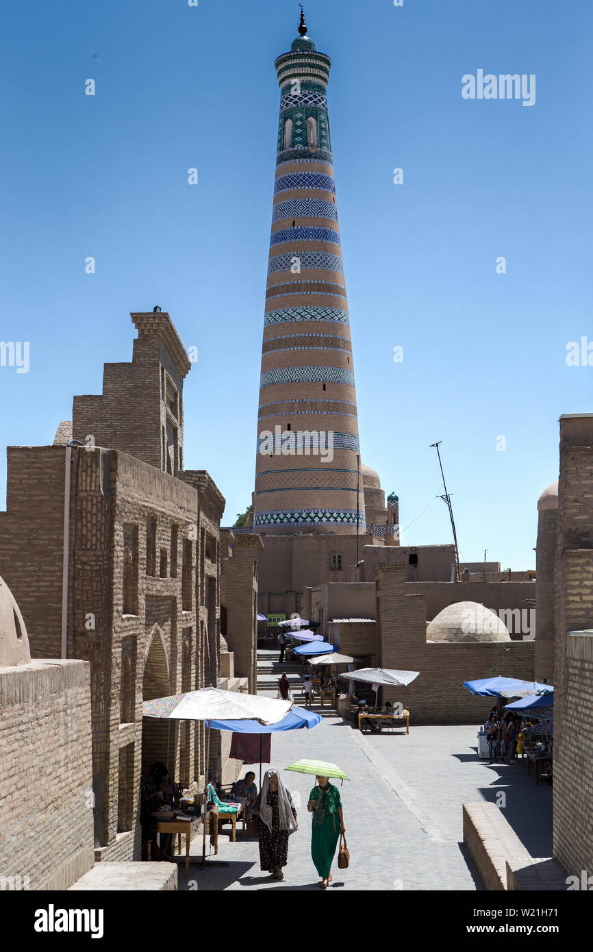 Mosque minaret pattern hi-res stock photography and images - Alamy