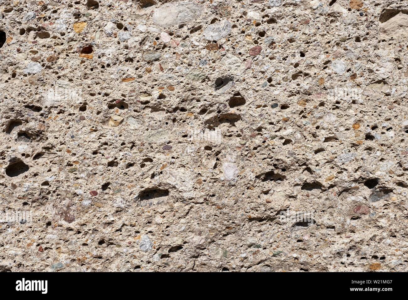 Stone wall from natural material hi-res stock photography and images ...