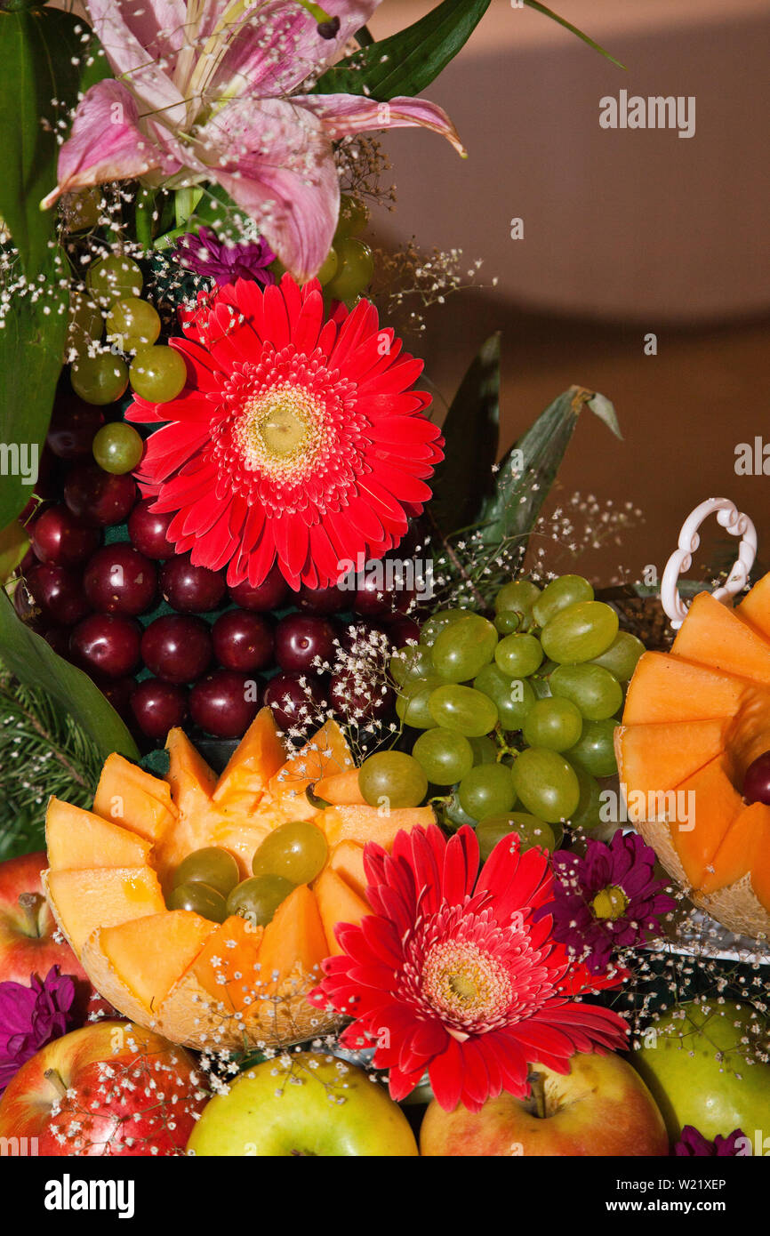 Festive images hi-res stock photography and images - Alamy