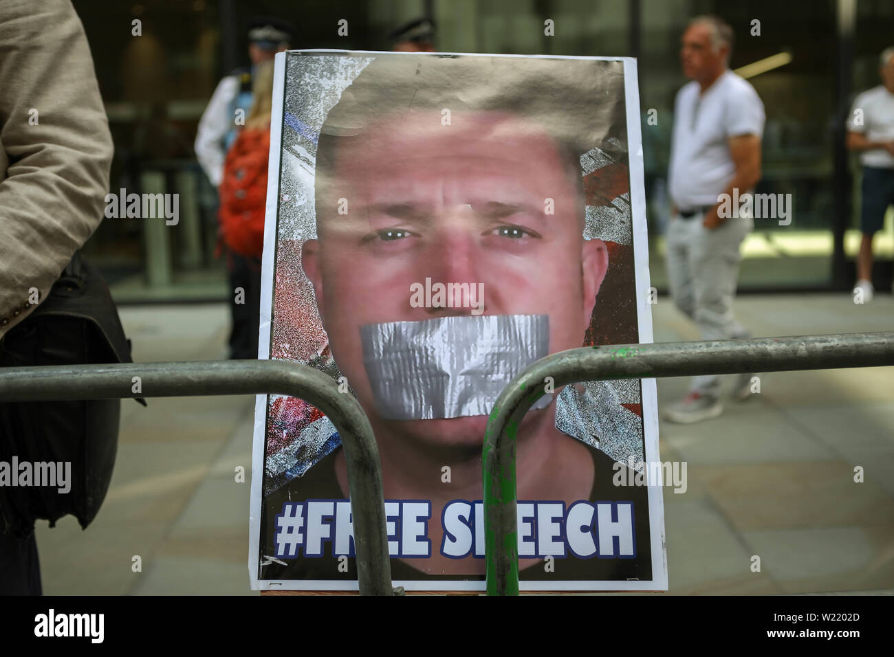 Old Bailey, London, UK. 5th July, 2019. A protest placard featuring a ...