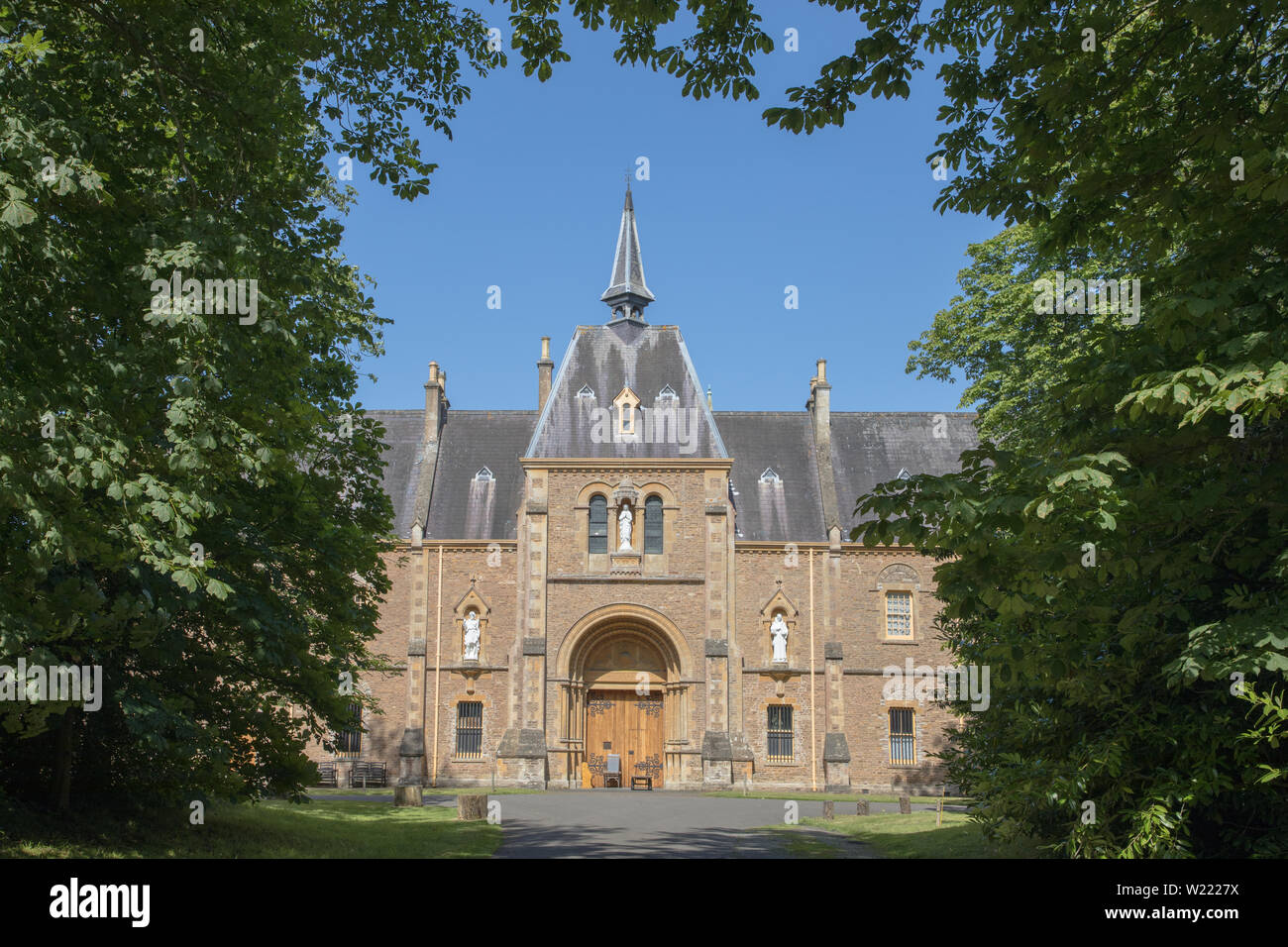 St Hugh's Charterhouse High Resolution Stock Photography and Images - Alamy