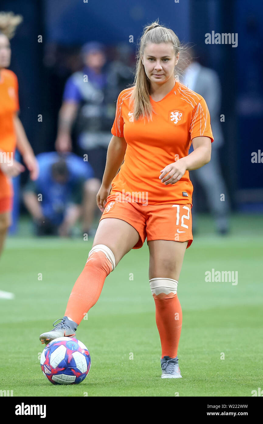 Victoria lyon hi-res stock photography and images - Alamy