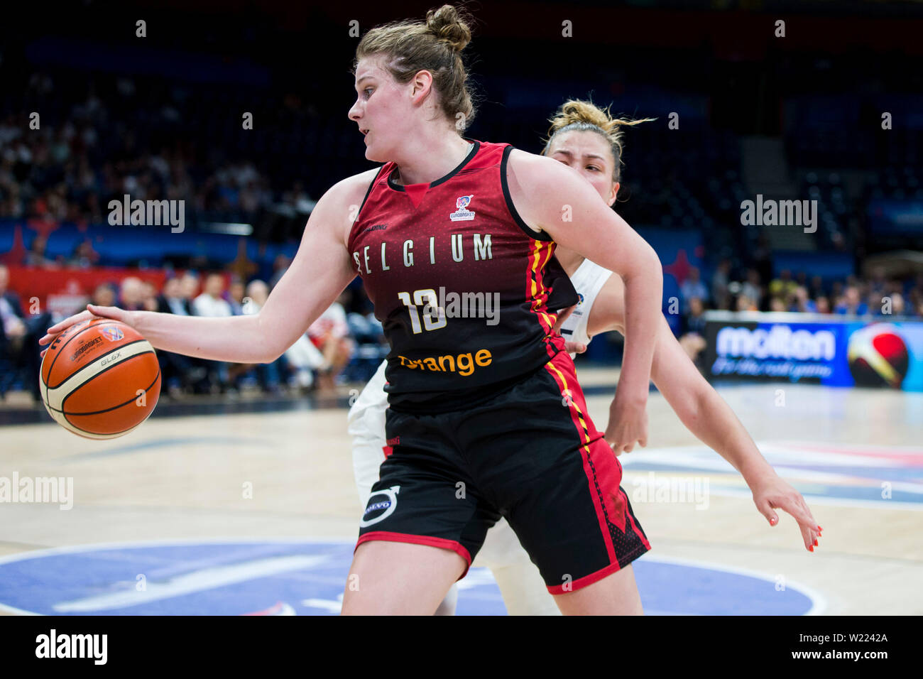 Kyara linskens hi-res stock photography and images - Alamy