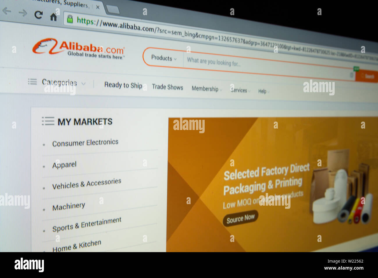 Alibaba b2b hi-res stock photography and images - Alamy