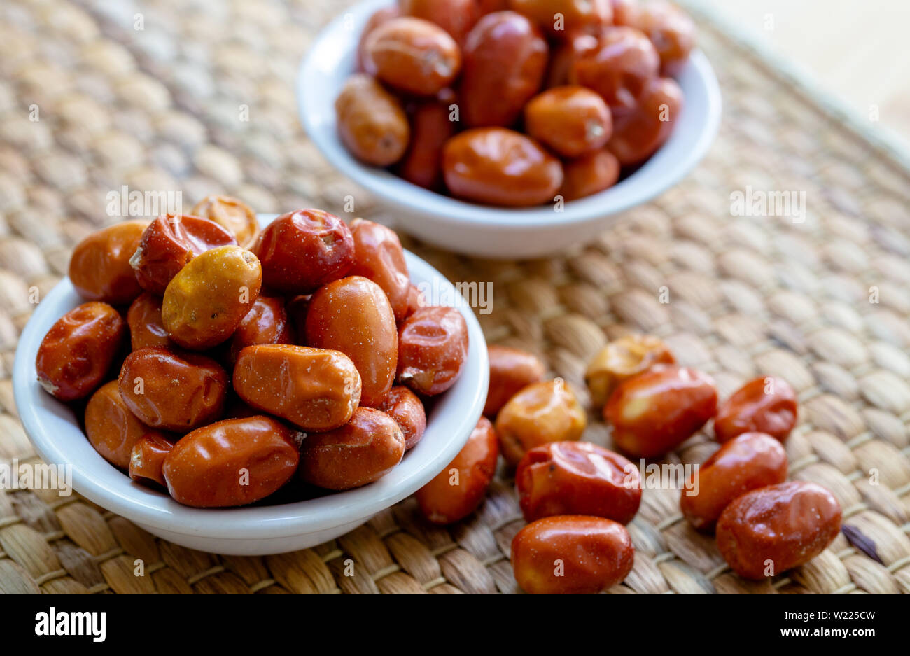 Olive fruit oleaster, igde tree fruit, a valuable fruit for human ...