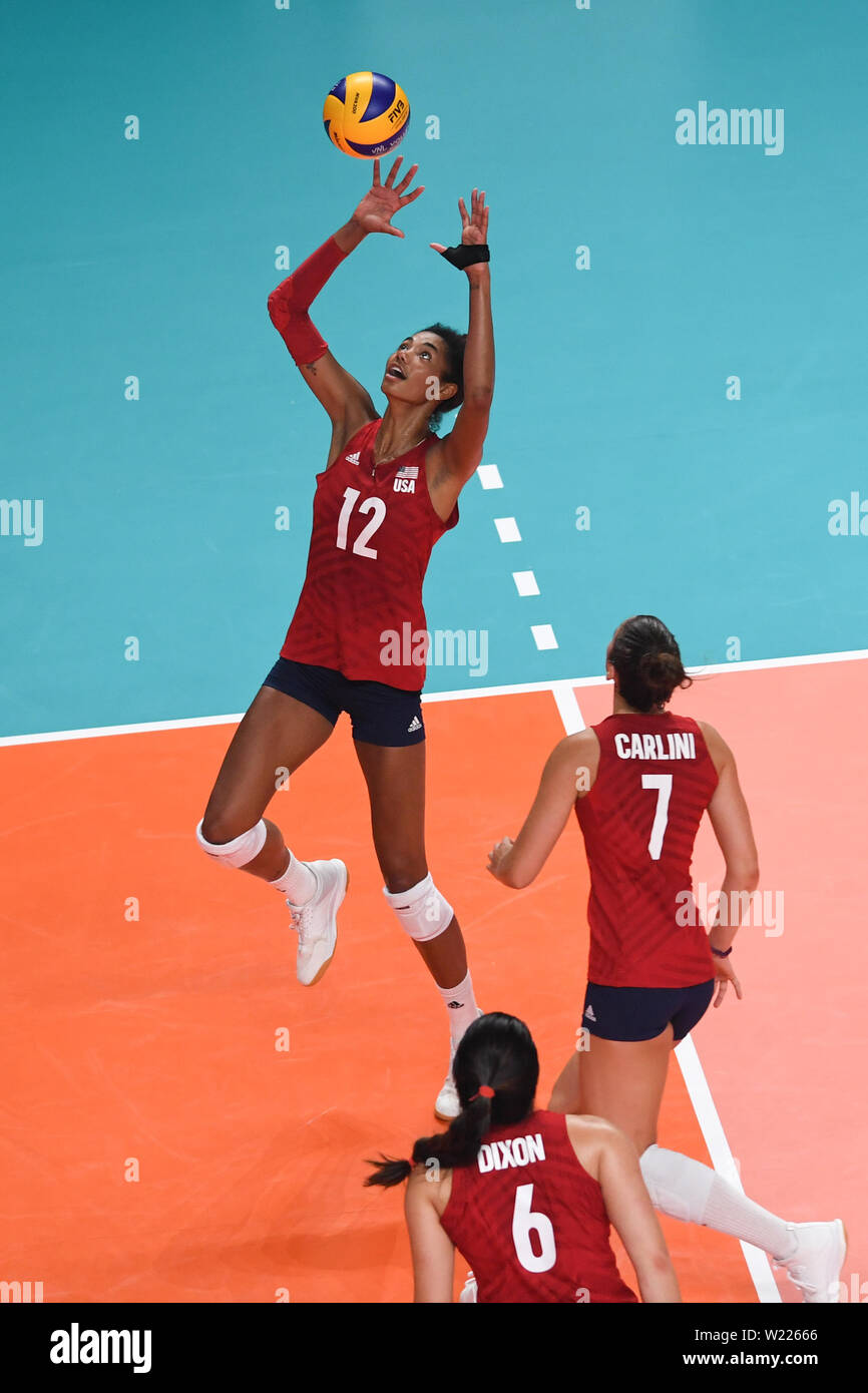Jordan thompson volleyball hi-res stock photography and images - Alamy