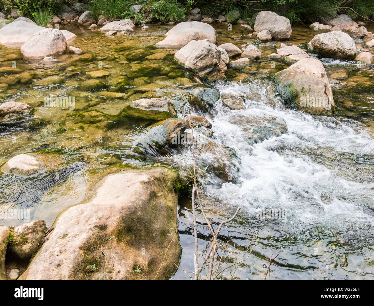 Split mountain gorge hi-res stock photography and images - Alamy