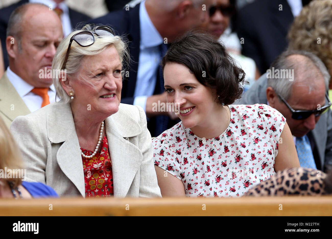 Phoebe waller bridge in hi-res stock photography and images - Alamy
