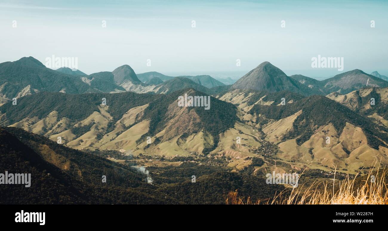 Rio sugar loaf mountain hotel hi-res stock photography and images - Alamy