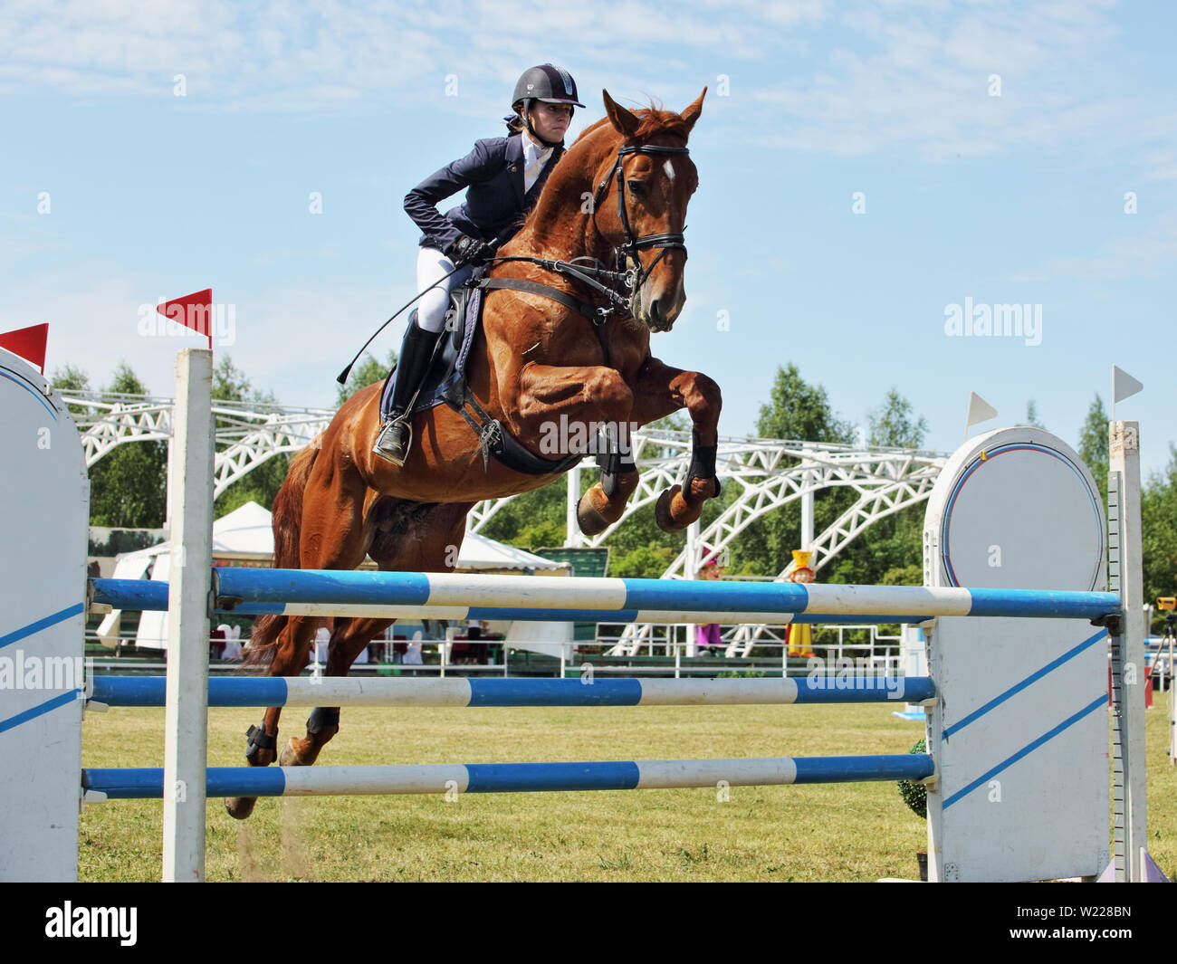 Jump barrier hi-res stock photography and images - Alamy