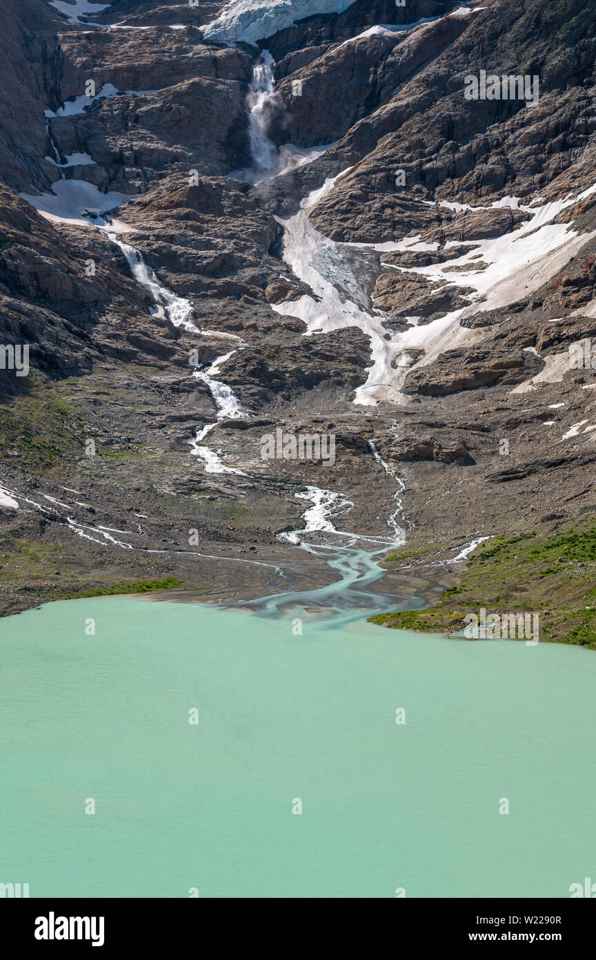 Wandern in den schweizer alpen hi-res stock photography and images - Alamy