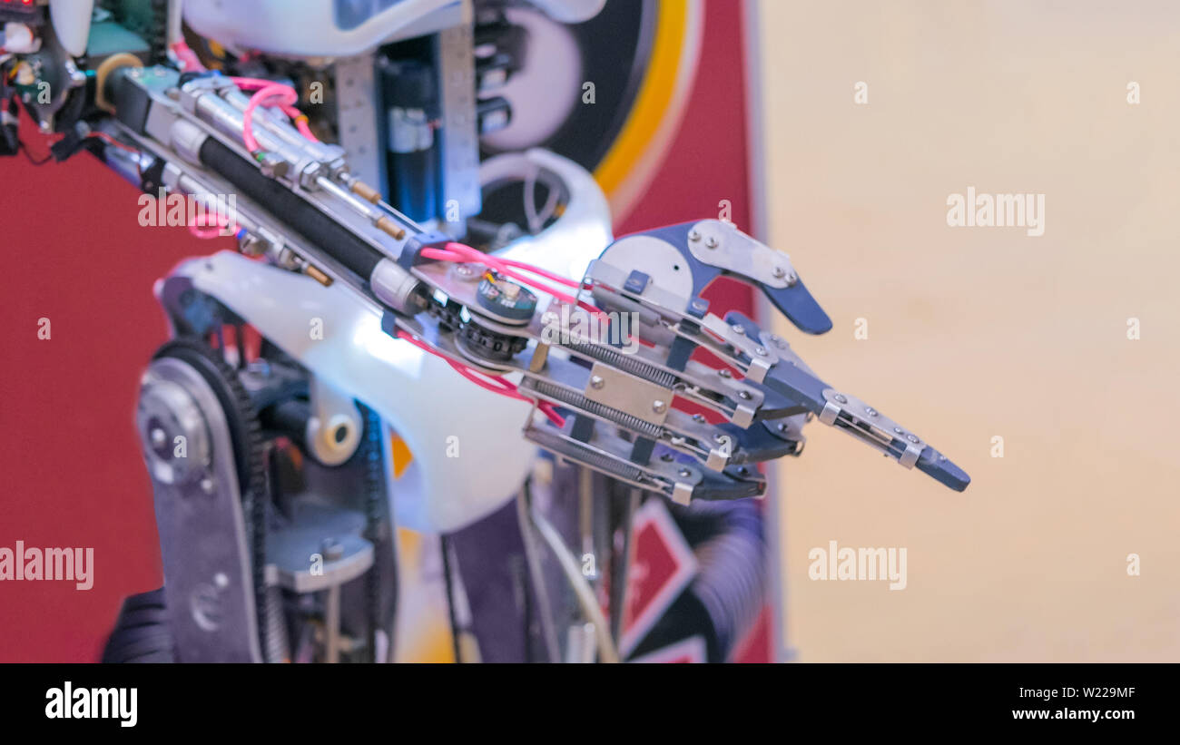 Close up shot of robot hand with pointing finger Stock Photo - Alamy