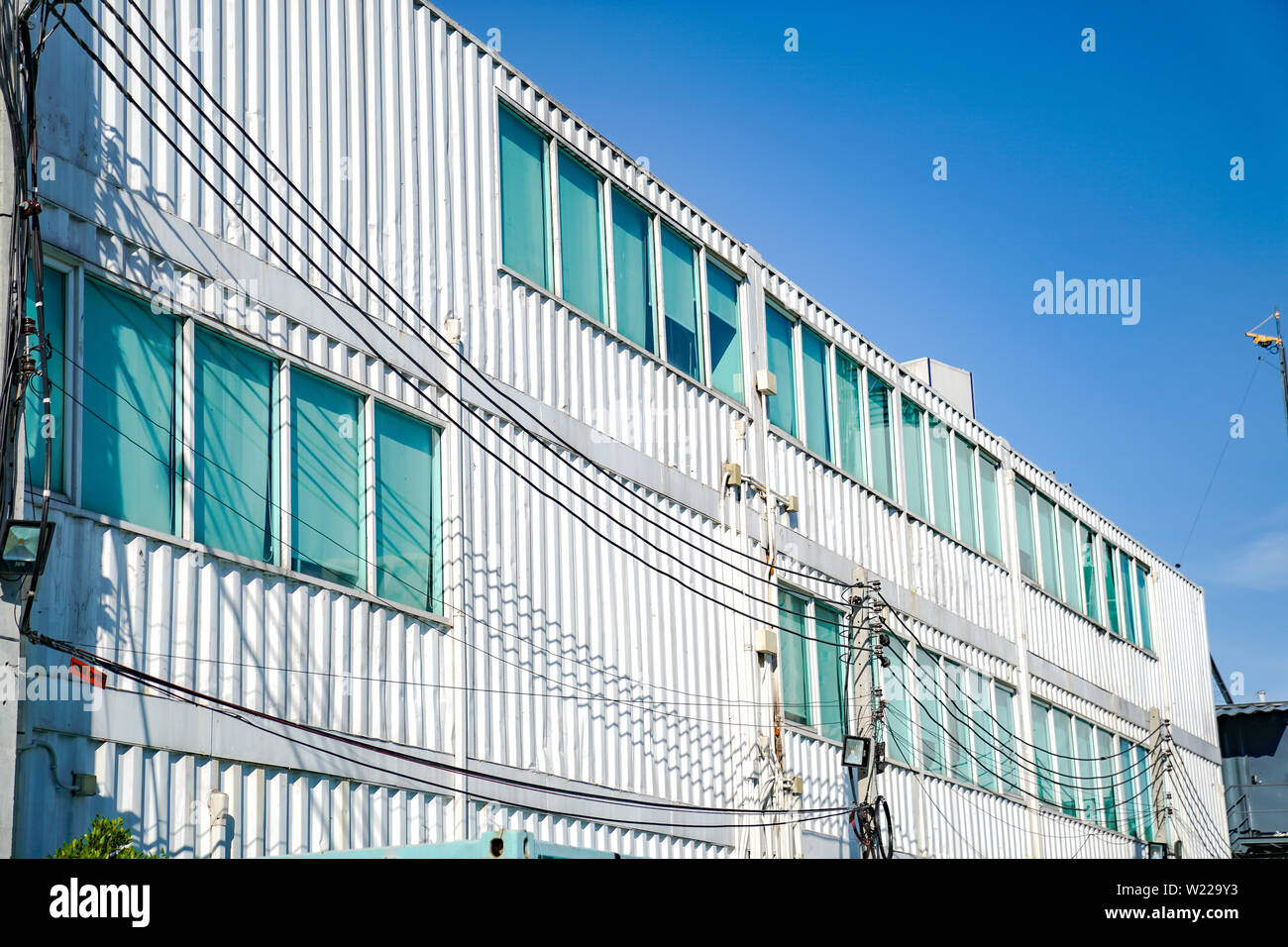 Reuse shipping container hi-res stock photography and images - Alamy