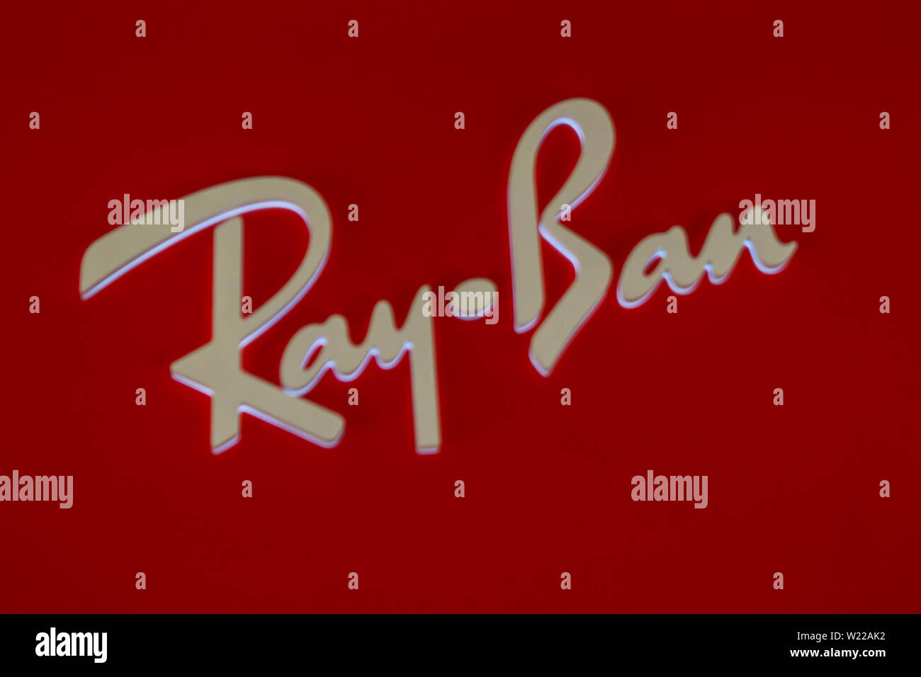 Orlando florida mall millenia shopping hi-res stock photography and ...