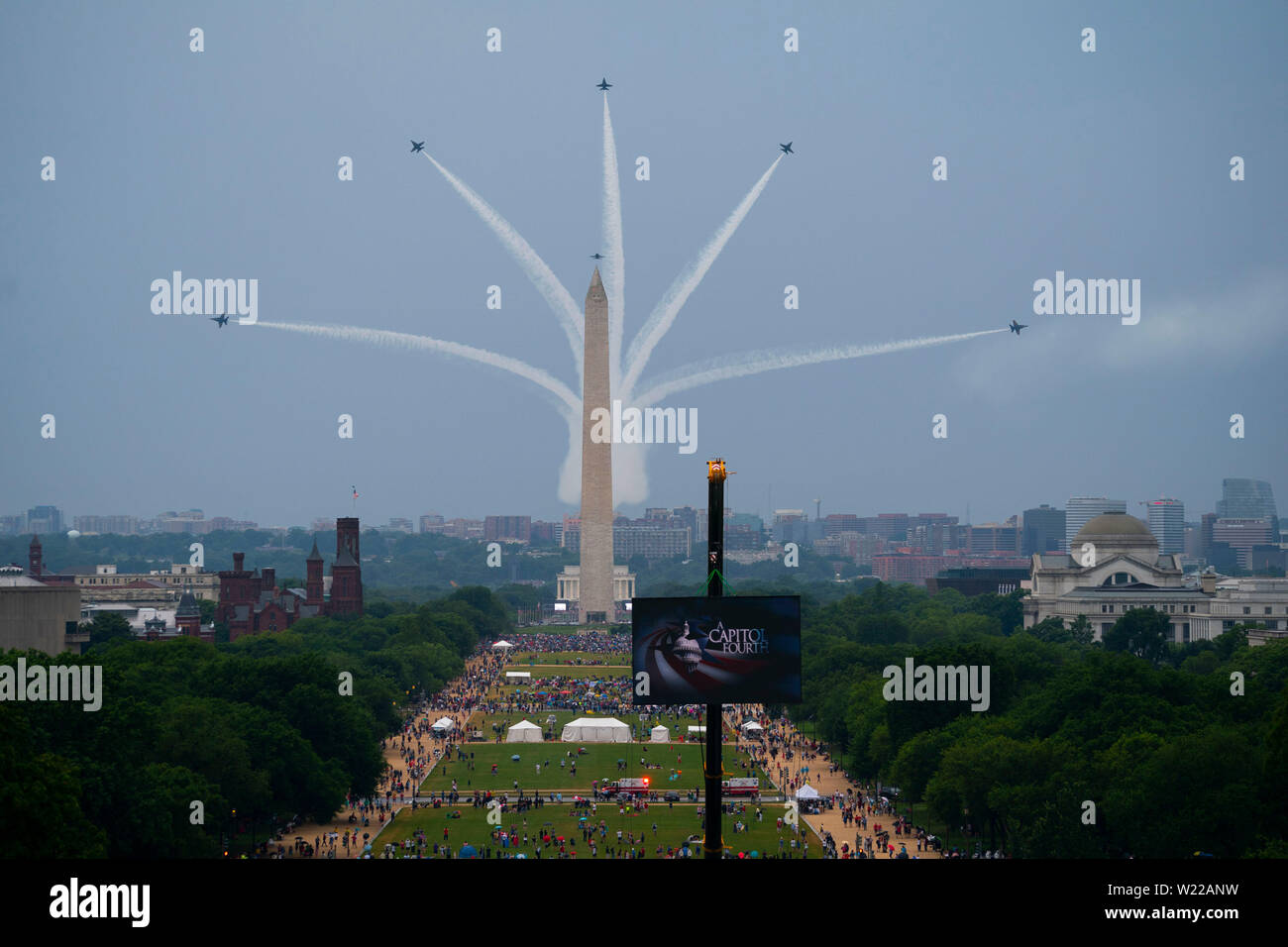 Washington, DC, USA. 4th July, 2019. The U.S. Navy's Blue Angels ...