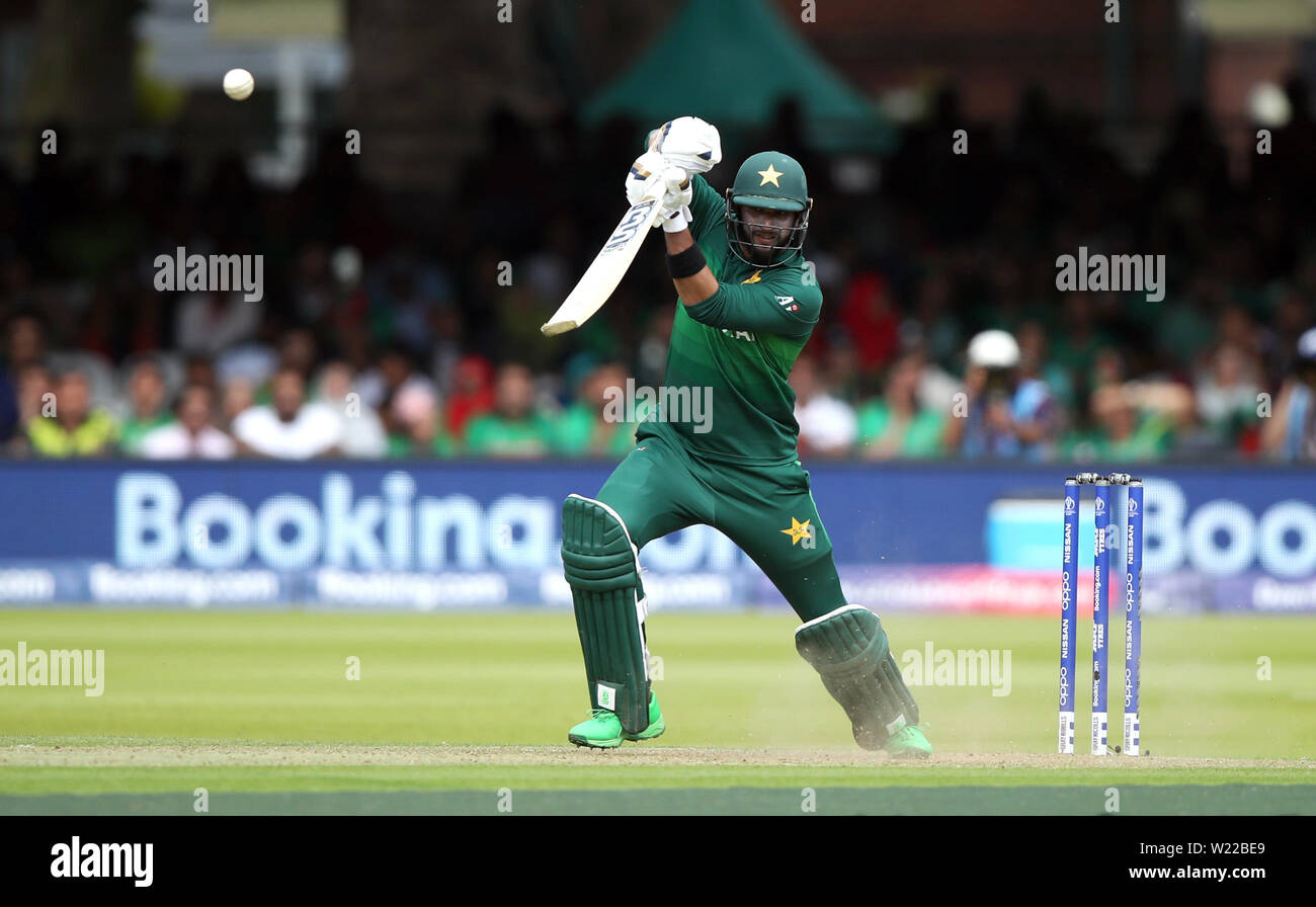 Pakistan's Imad Wasim during the ICC cricket World Cup group stage ...