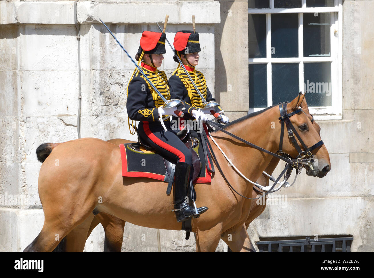 Uniform royal horse artillery hi-res stock photography and images - Alamy