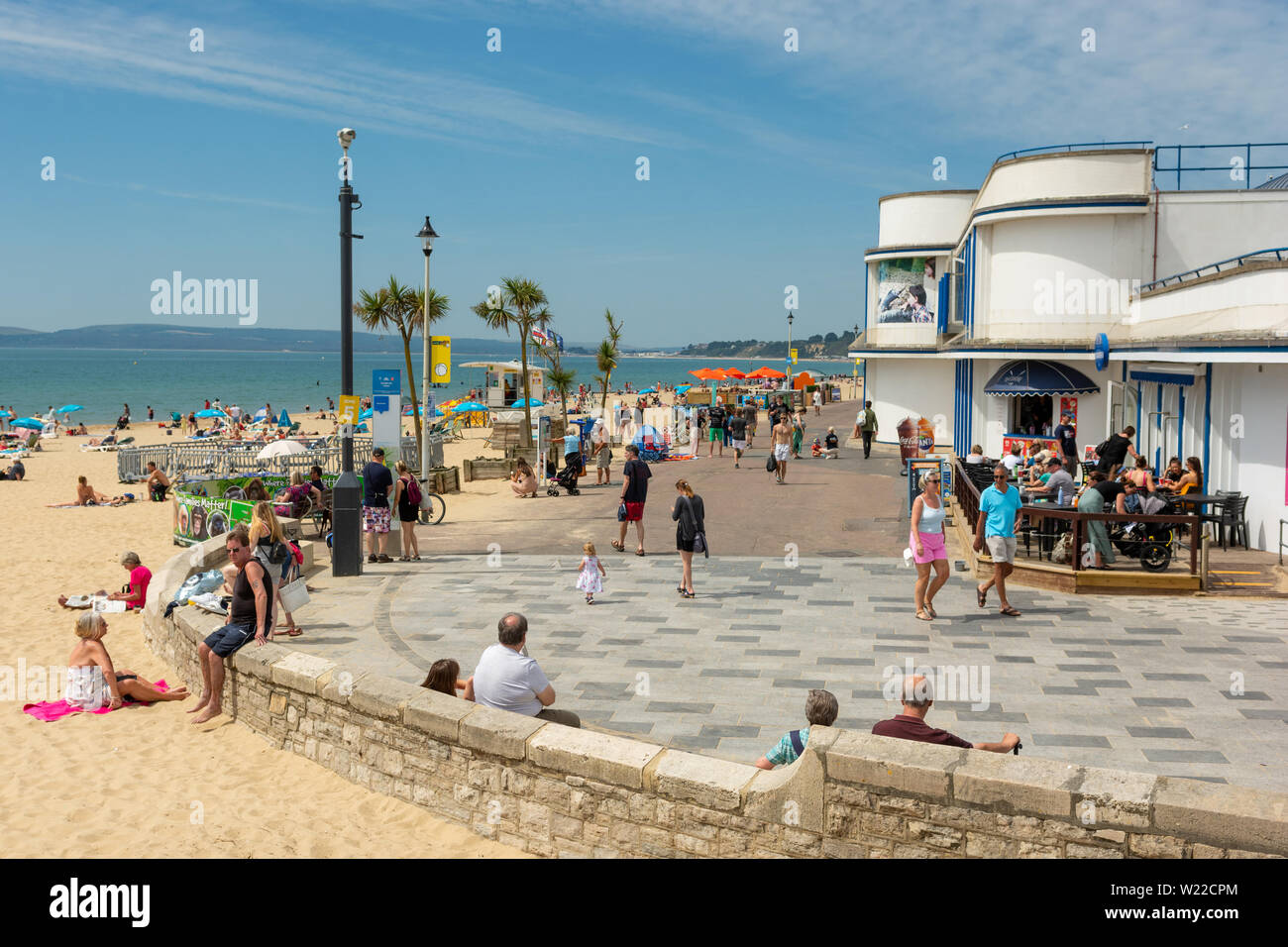 Bournemouth seafront hi-res stock photography and images - Alamy