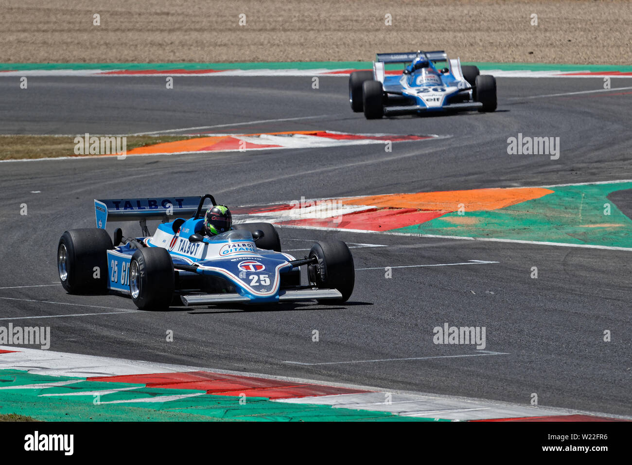Chicane f1 hi-res stock photography and images - Alamy