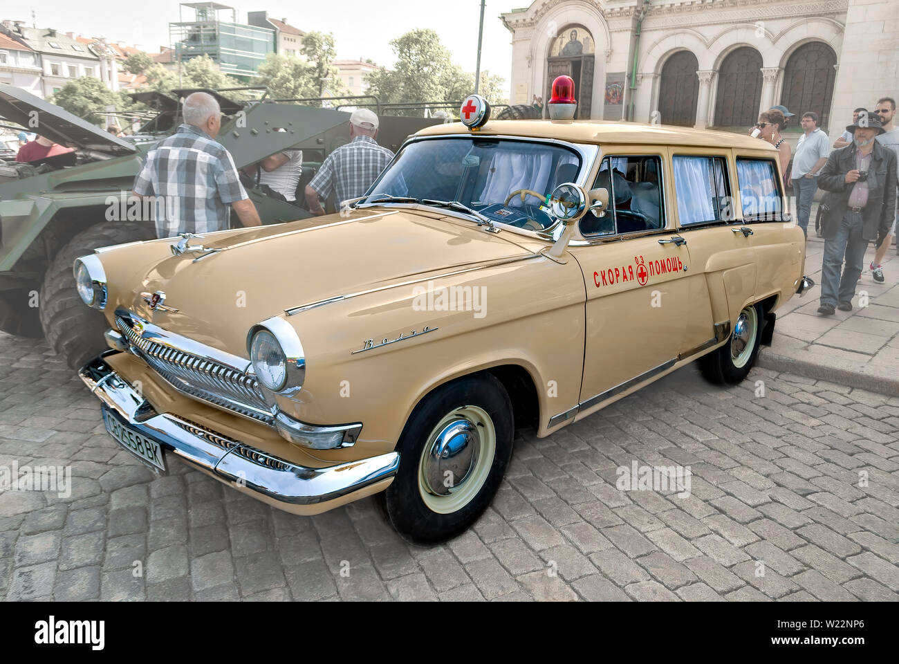 Soviet style cars hi-res stock photography and images - Alamy