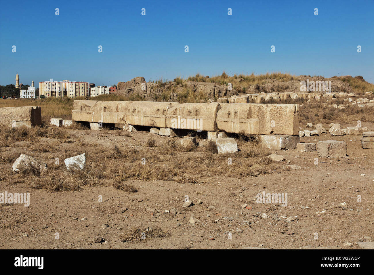 Minya egypt rock hi-res stock photography and images - Alamy