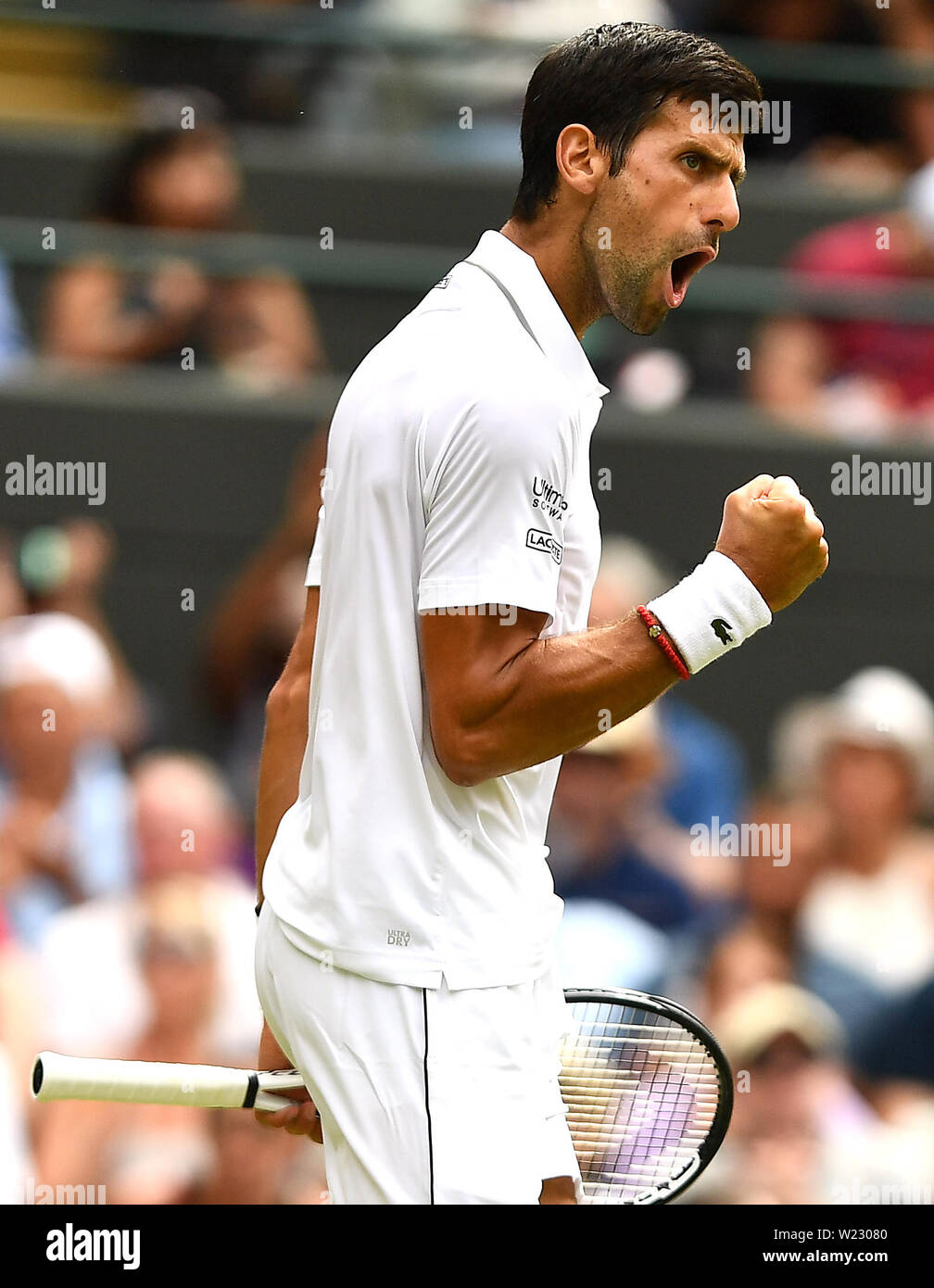 Full length action cele hi-res stock photography and images - Alamy