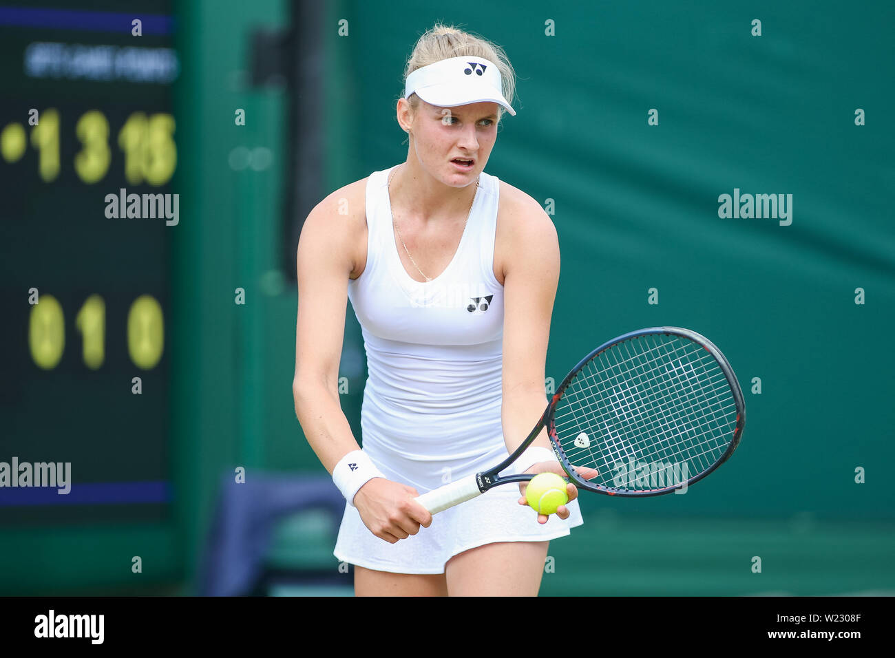 Dayana yastremska hi-res stock photography and images - Alamy