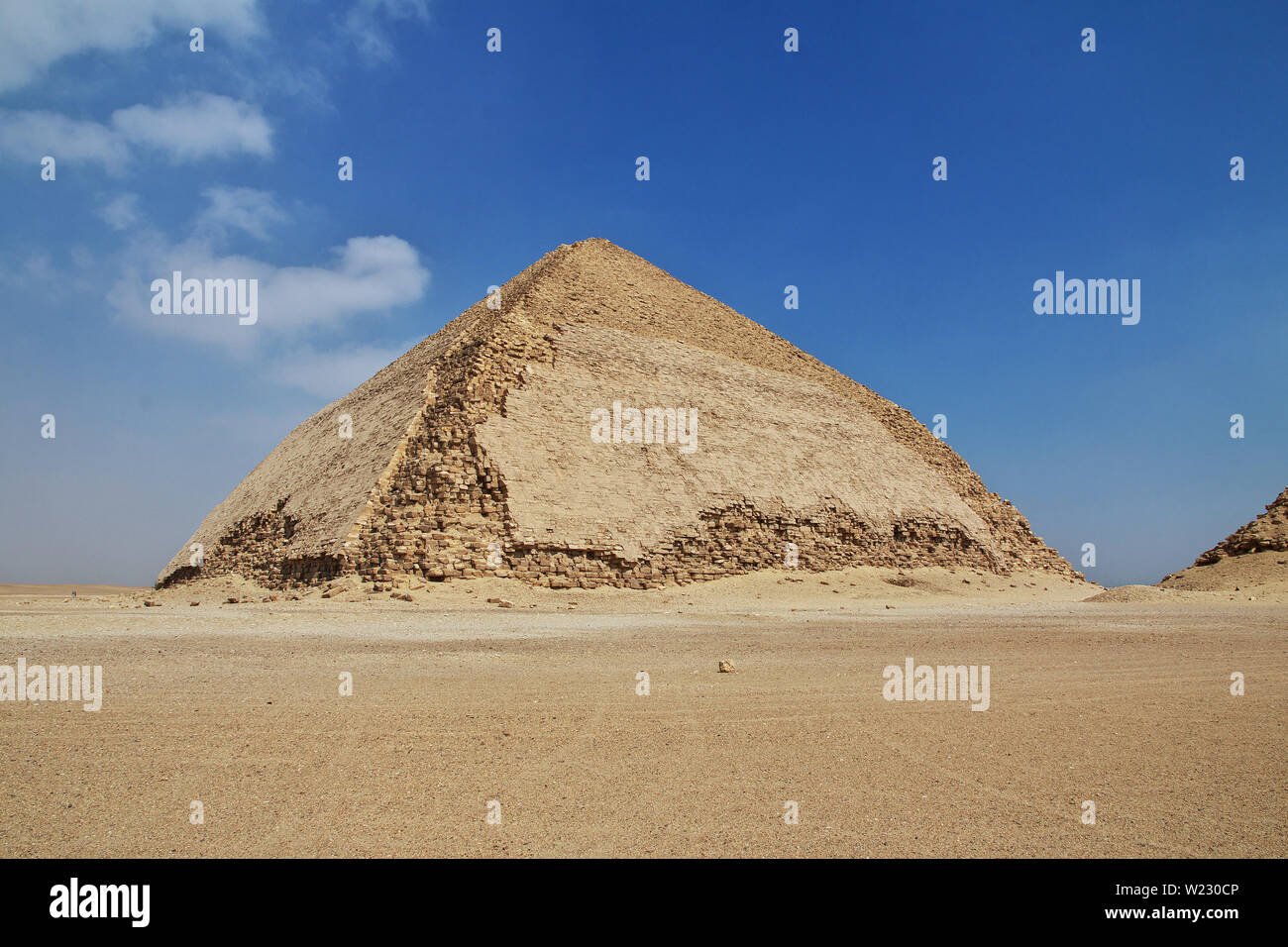 Pyramids in Dahshur, Sahara desert, Egypt Stock Photo - Alamy