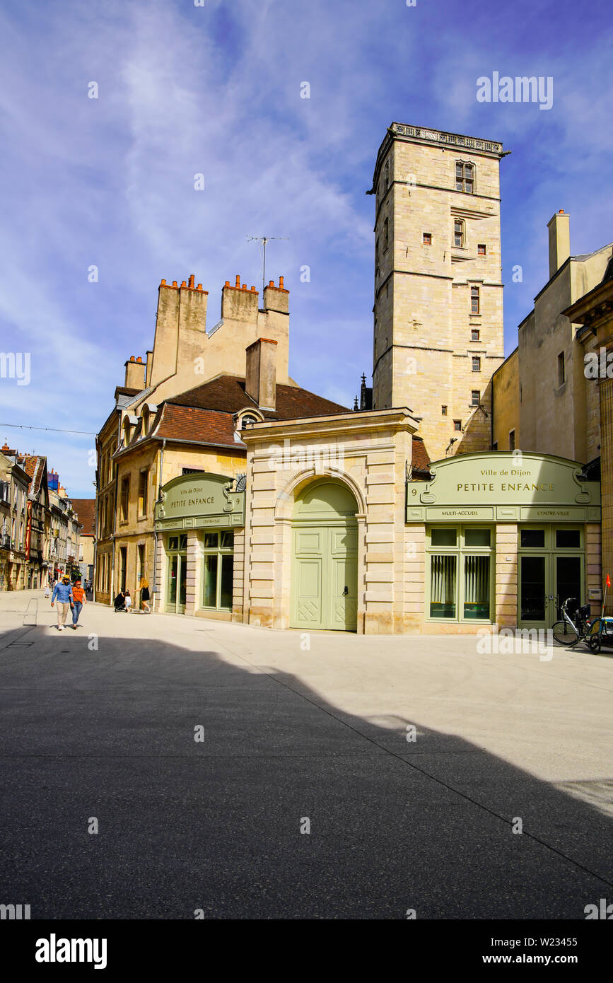 Philip the Good Tower in the Palace of the Dukes of Burgundy ...