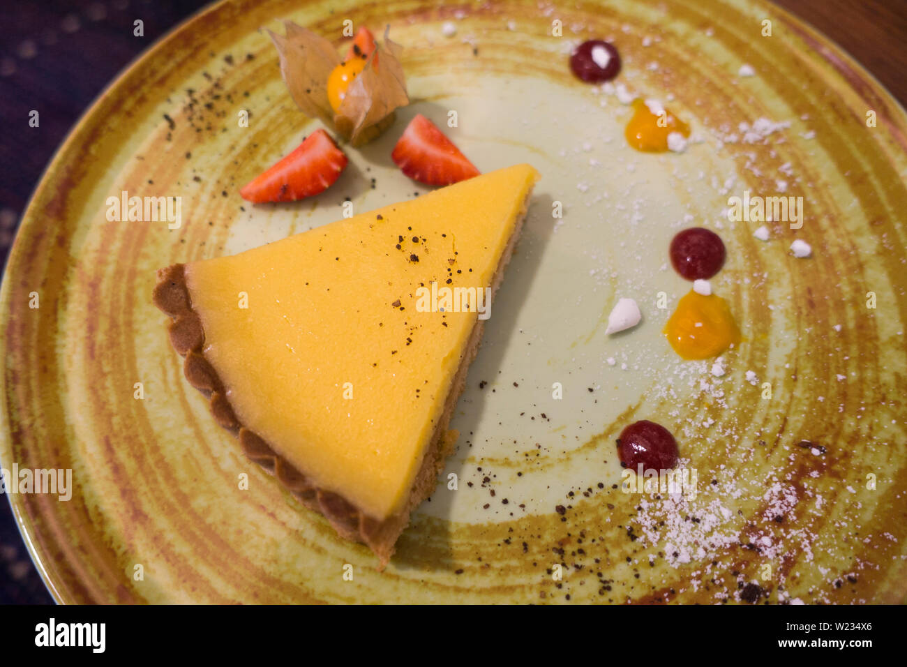 Polish cheesecake hi-res stock photography and images - Alamy