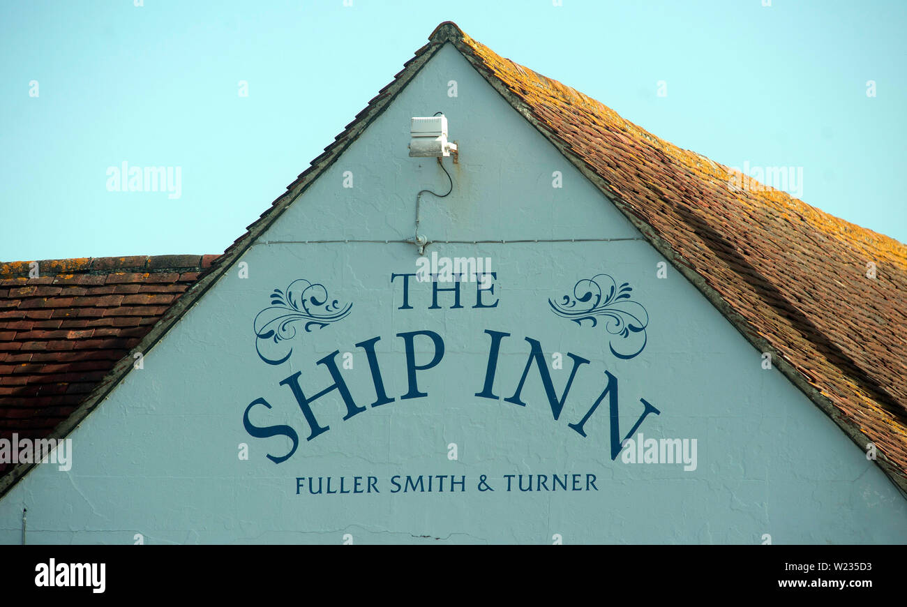 The Ship Inn, Langstone, Hampshire, England, United Kingdom Stock Photo ...