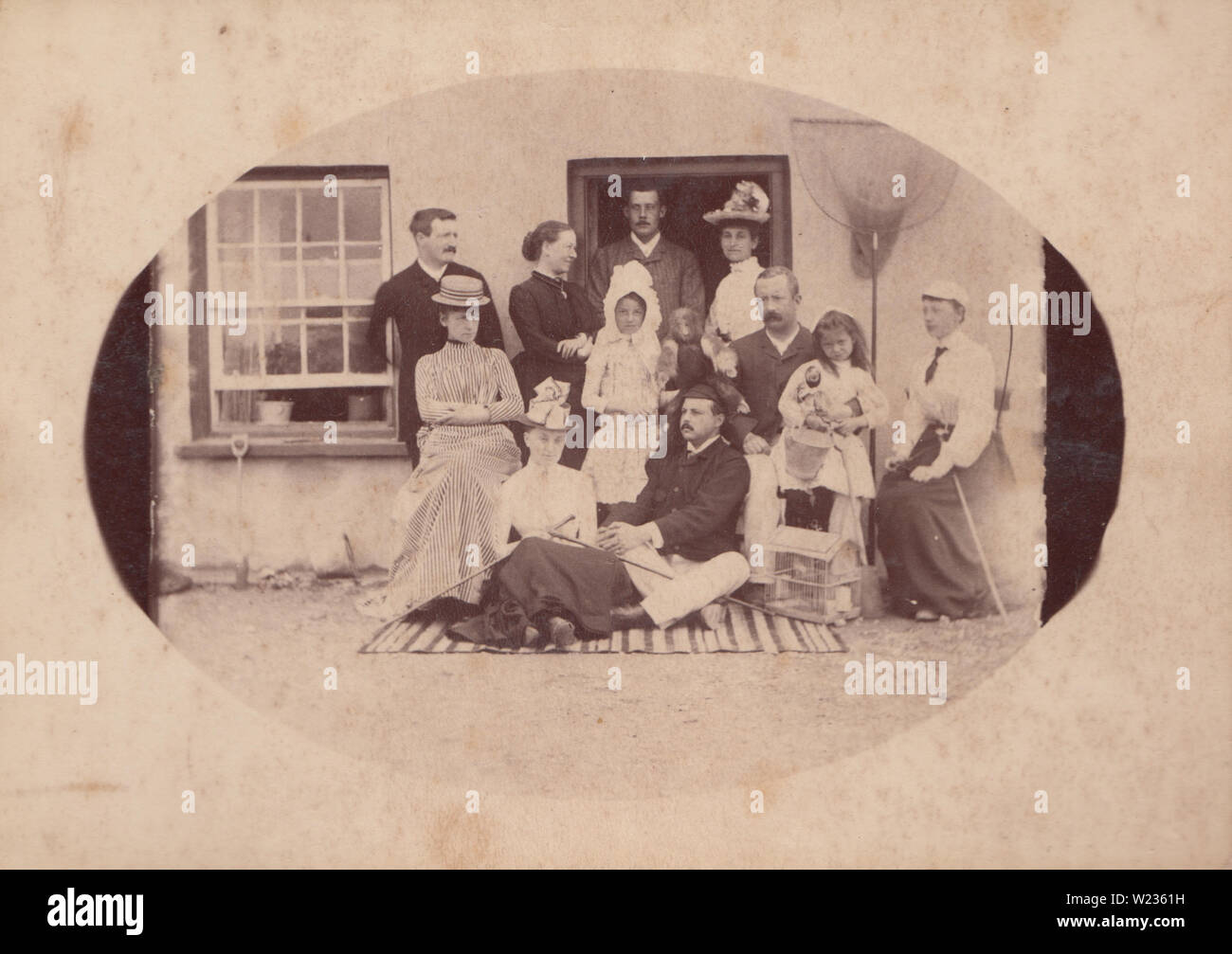 Victorian seaside family hi-res stock photography and images - Alamy