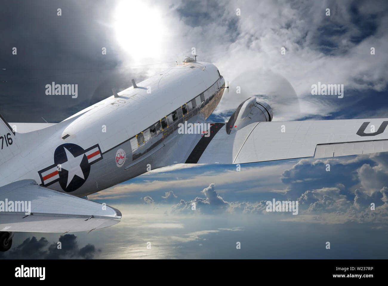 Douglas C-47 Skytrain DC-3 Stock Photo - Alamy
