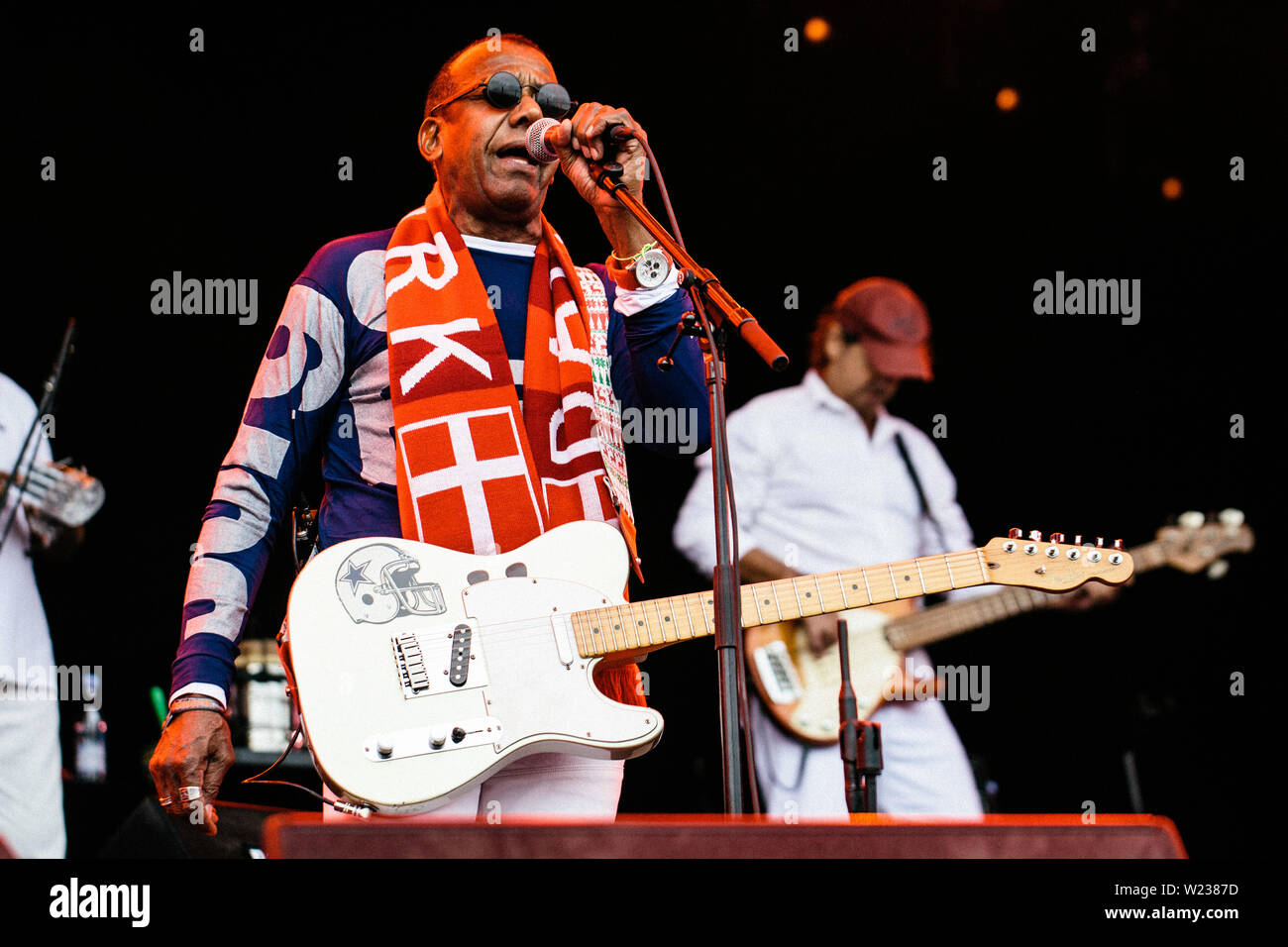 Tropicalia hi-res stock photography and images - Alamy