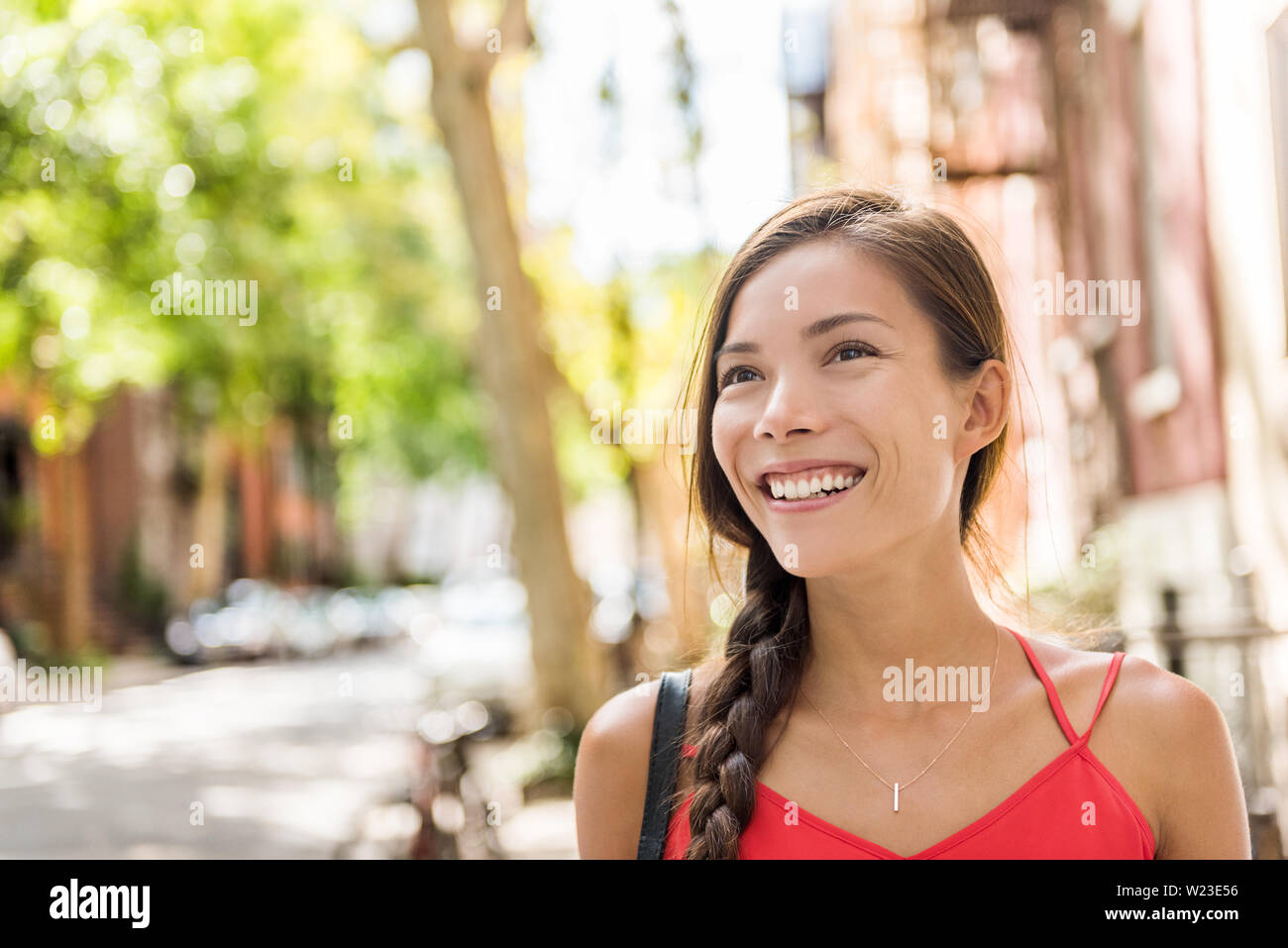Beautiful condos hi-res stock photography and images - Alamy