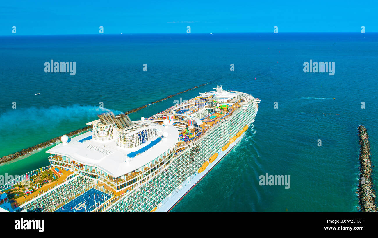 Cruise ship MS Symphony of the Seas. Royal Caribbean. The largest in ...