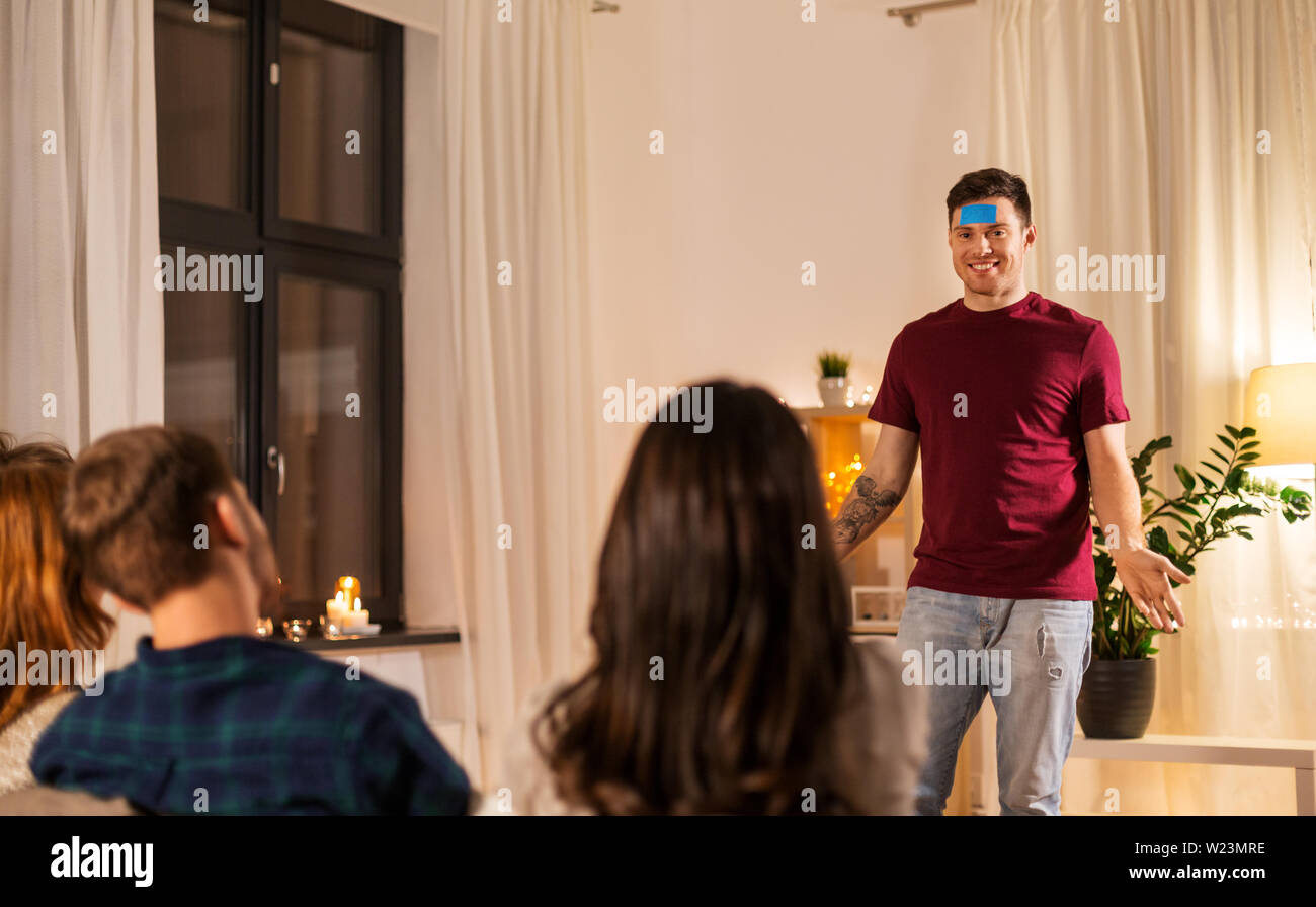 Guessing game hi-res stock photography and images - Alamy