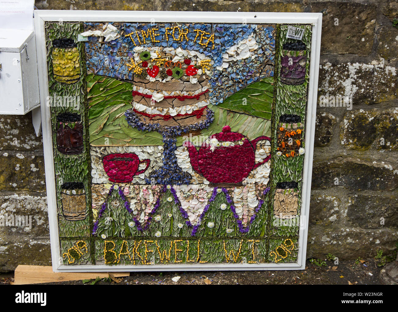 Well dressings peak district hi-res stock photography and images - Alamy