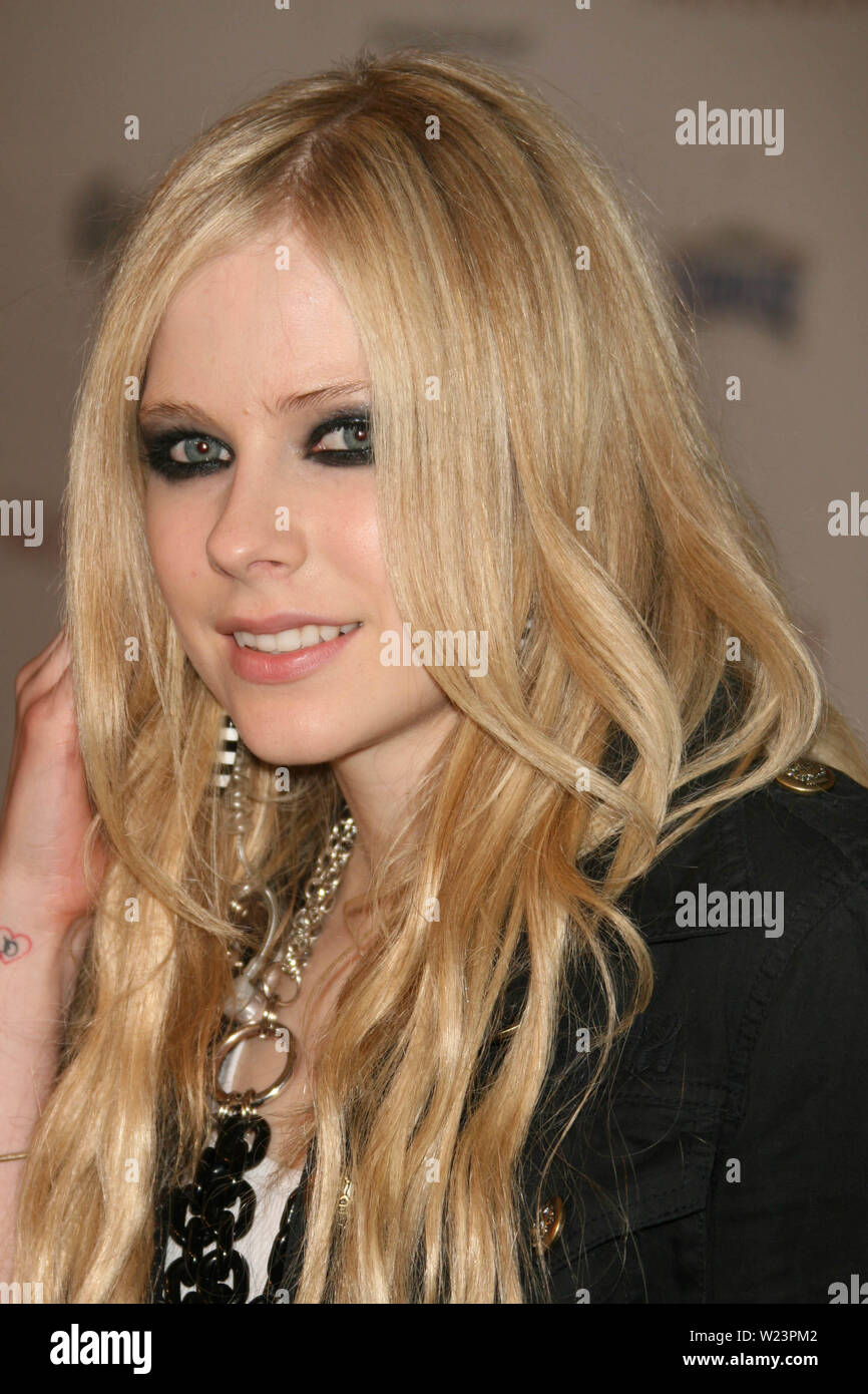 Avril Lavigne 2007 Photo By John Barrett/PHOTOlink.net Stock Photo - Alamy