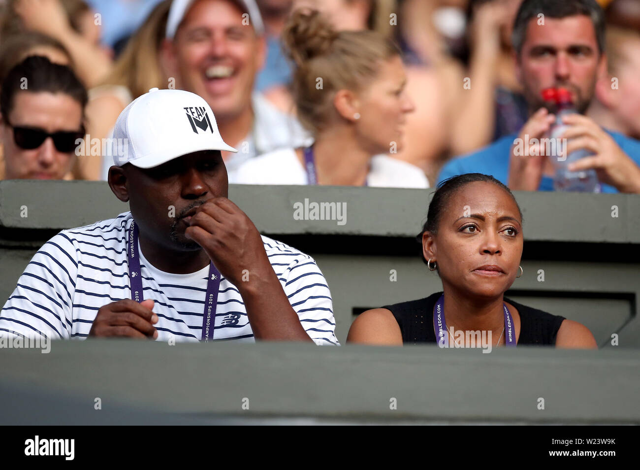 Tennis wimbledon parents hi-res stock photography and images - Alamy