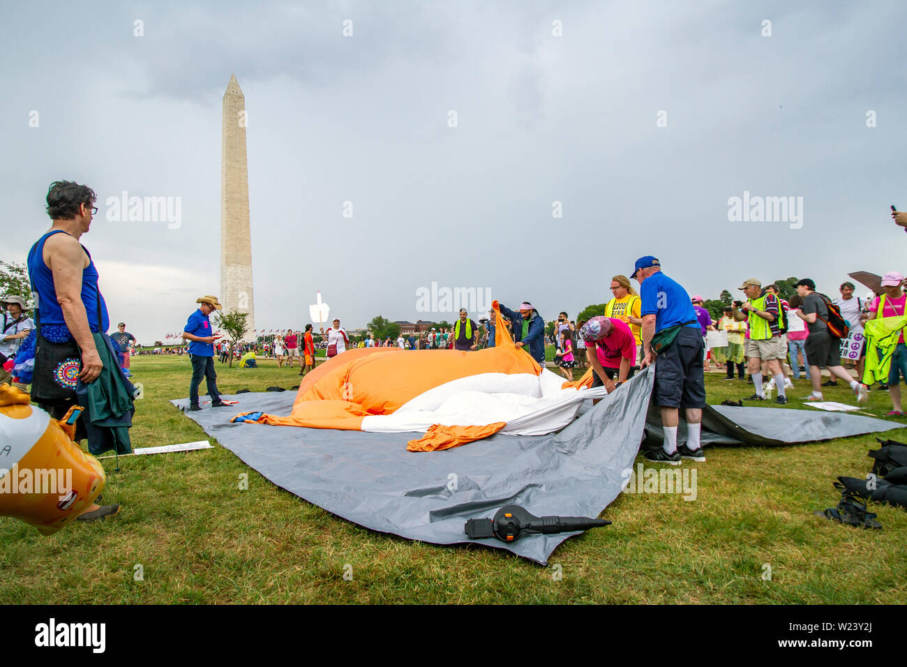 Trump in a diaper hi-res stock photography and images - Alamy