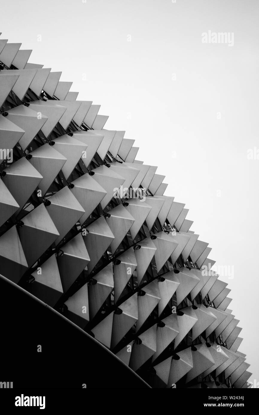 Esplanade – theatres on the bay Black and White Stock Photos & Images ...