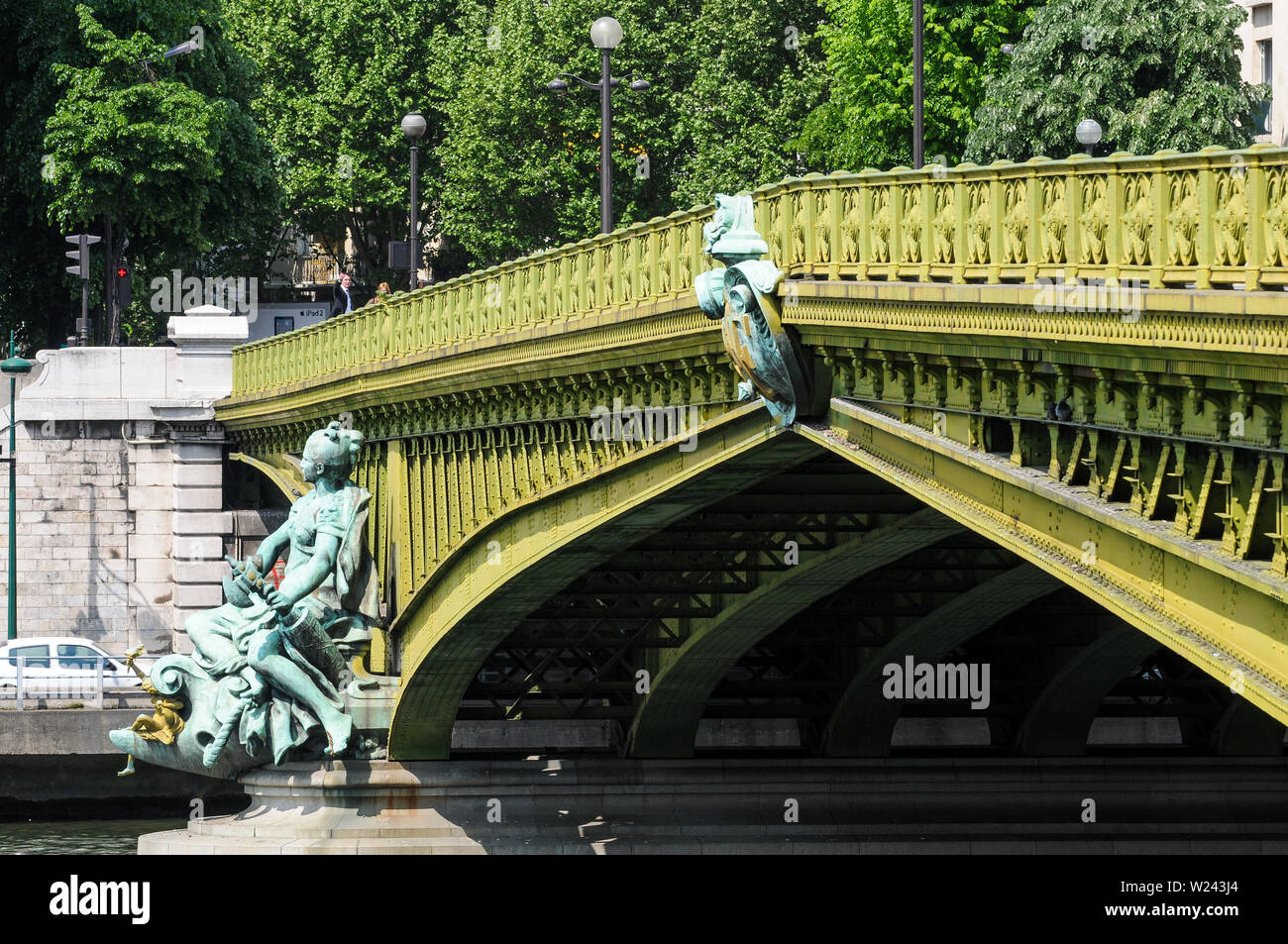 Ponts du paris hi-res stock photography and images - Alamy
