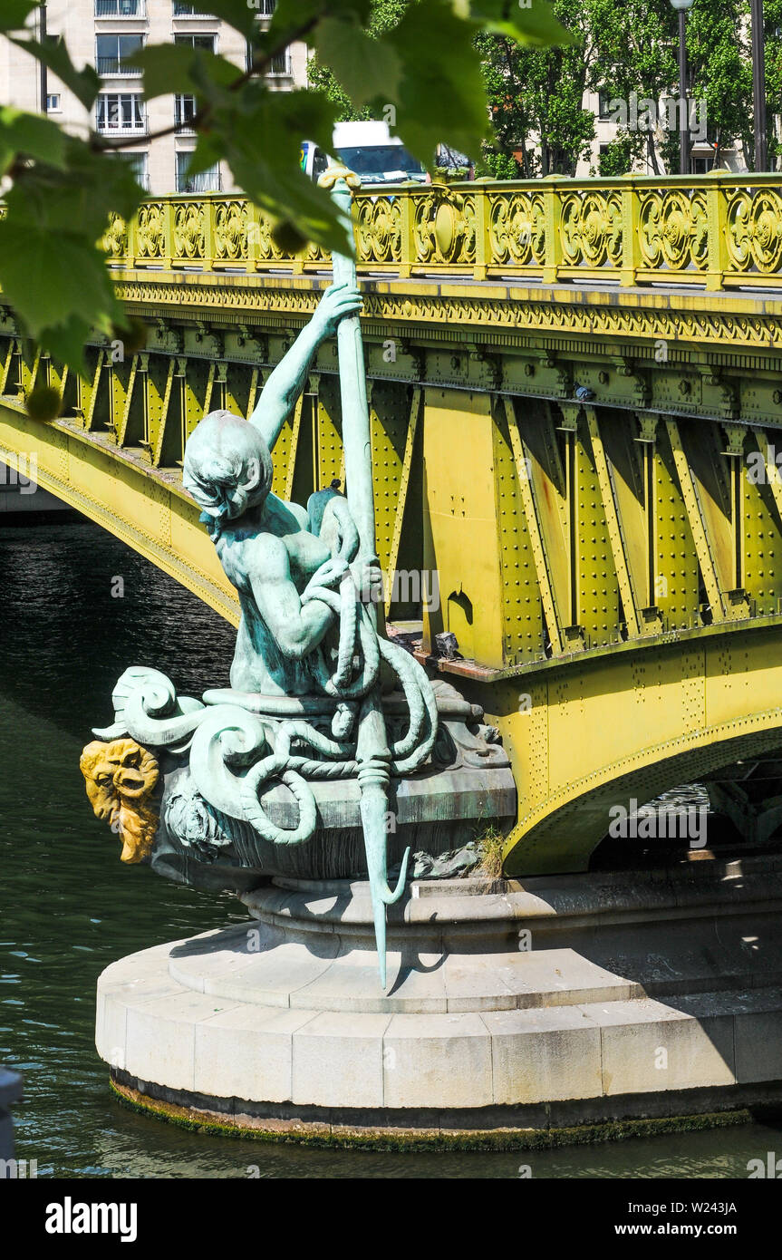 Ponts du paris hi-res stock photography and images - Alamy