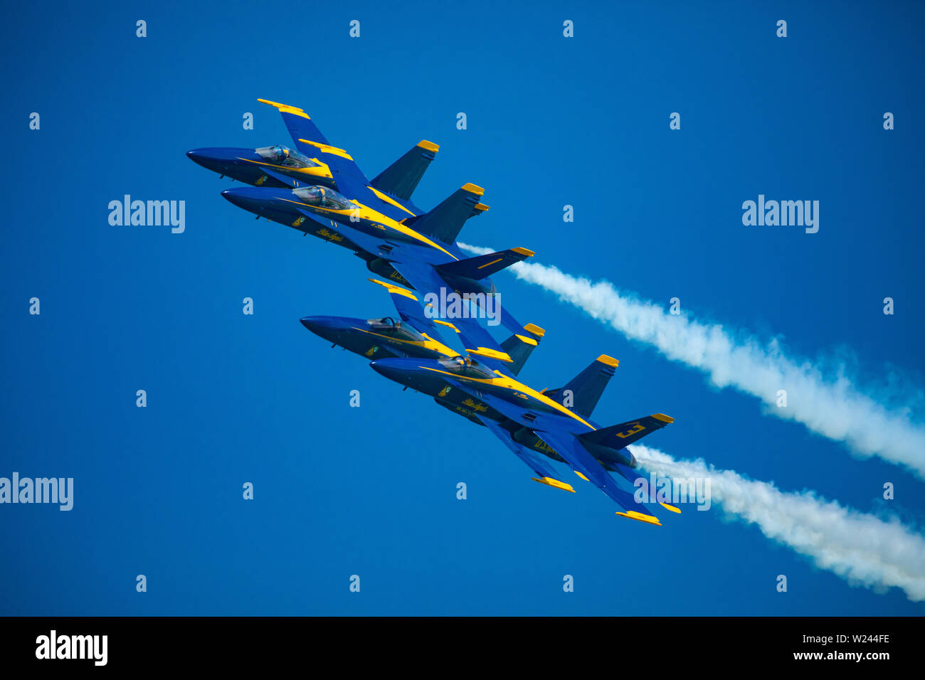 Blue Angels Fighters Stock Photo - Alamy