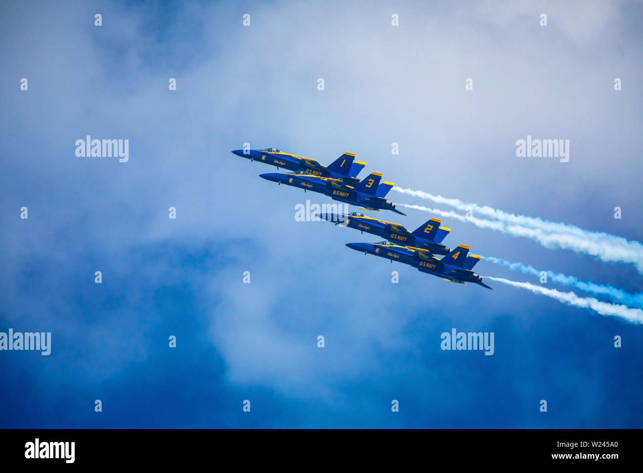Navy blue angels pilot hi-res stock photography and images - Alamy