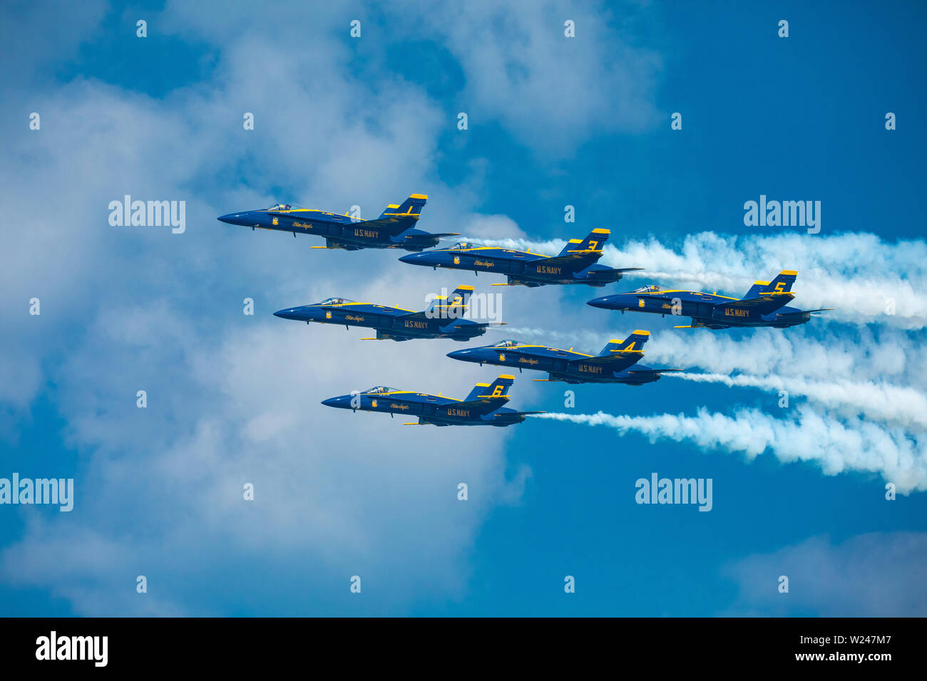 Blue Angels Fighters Stock Photo - Alamy