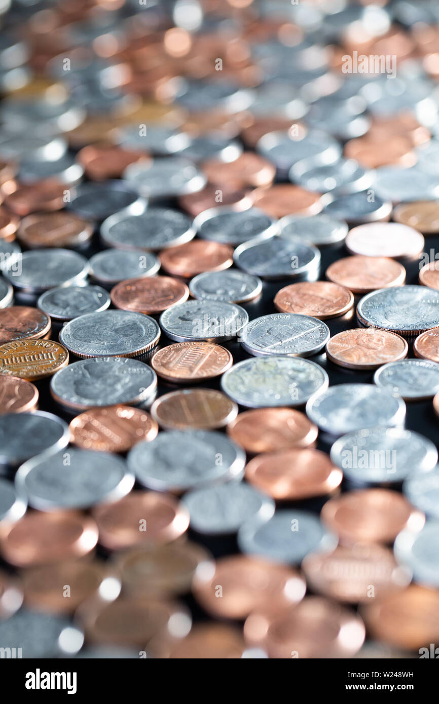 Coin background. Pennies/Quarters/ Cents Stock Photo - Alamy