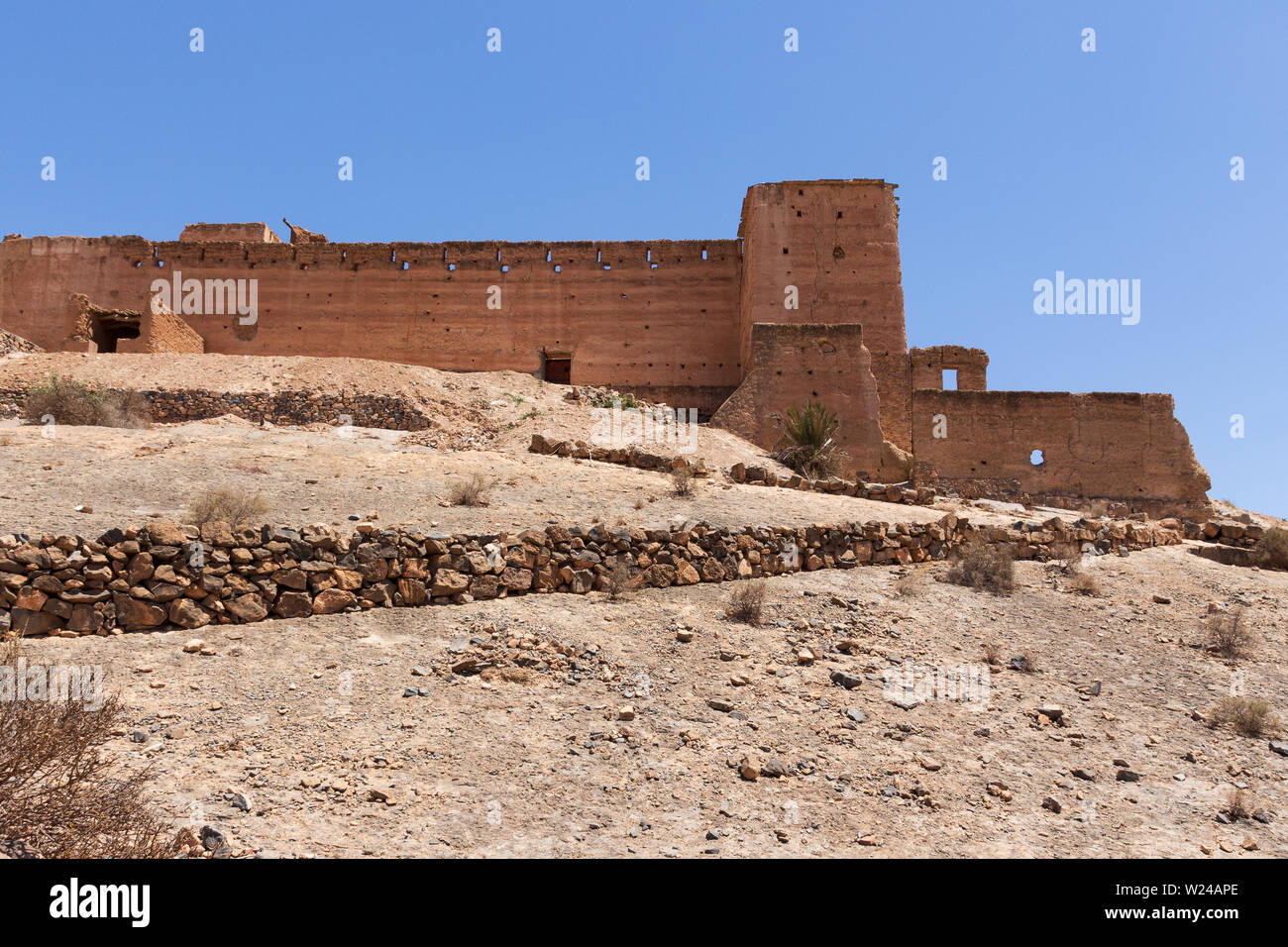 Kasbah fortress hi-res stock photography and images - Alamy