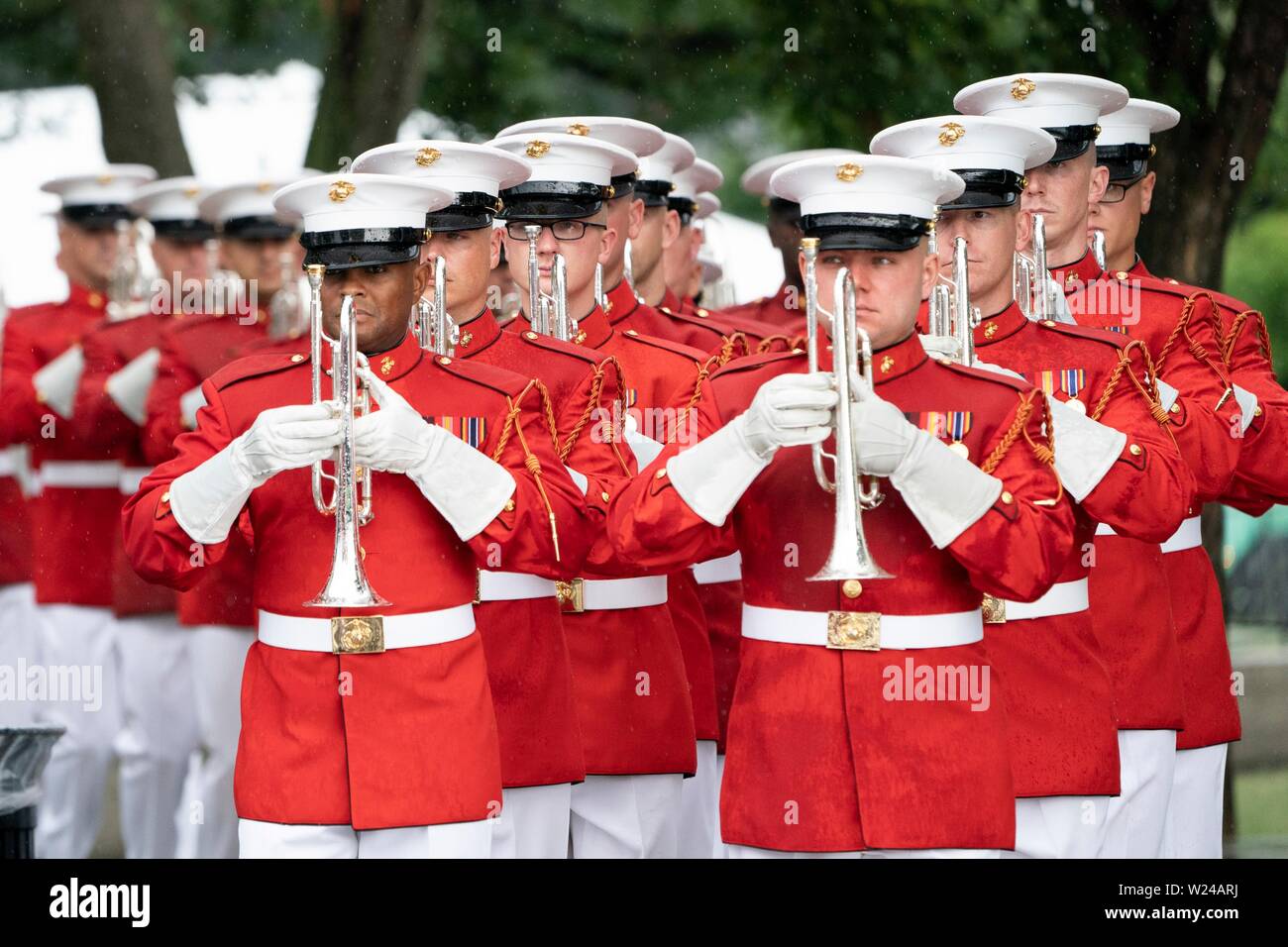 Usmc marching band hi-res stock photography and images - Alamy